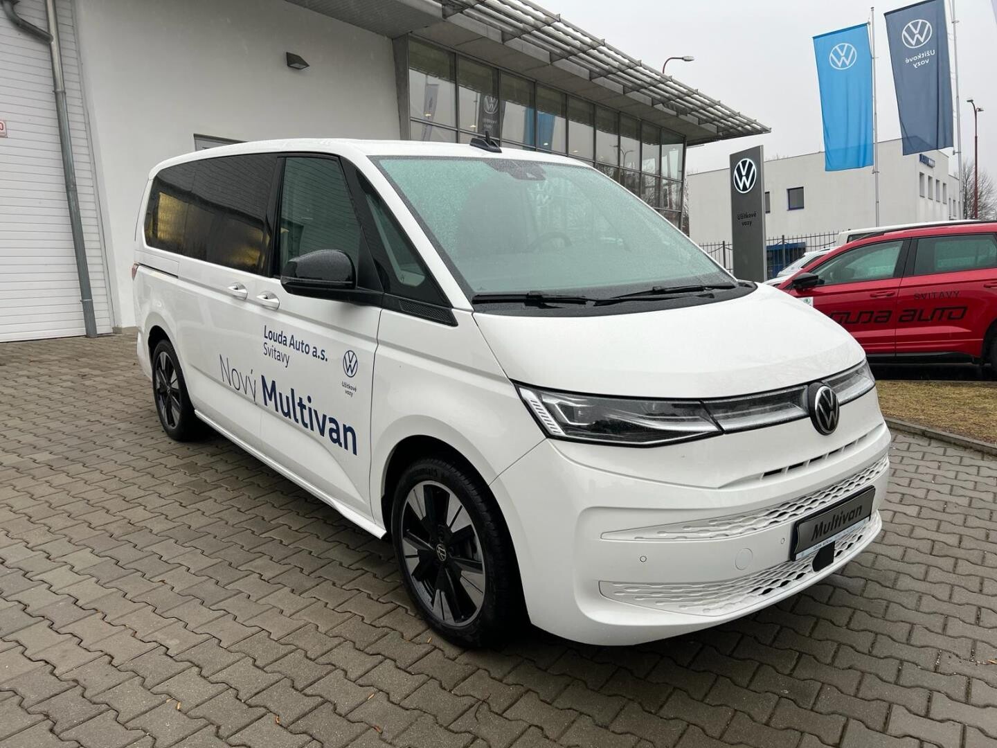VOLKSWAGEN Multivan Long Life 2,0 TDI 110 kW · Louda Auto