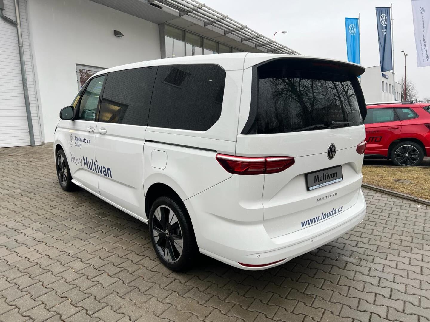 VOLKSWAGEN Multivan Long Life 2,0 TDI 110 kW · Louda Auto