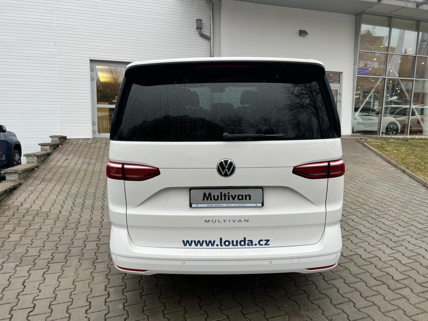 VOLKSWAGEN Multivan Long Life 2,0 TDI 110 kW · Louda Auto