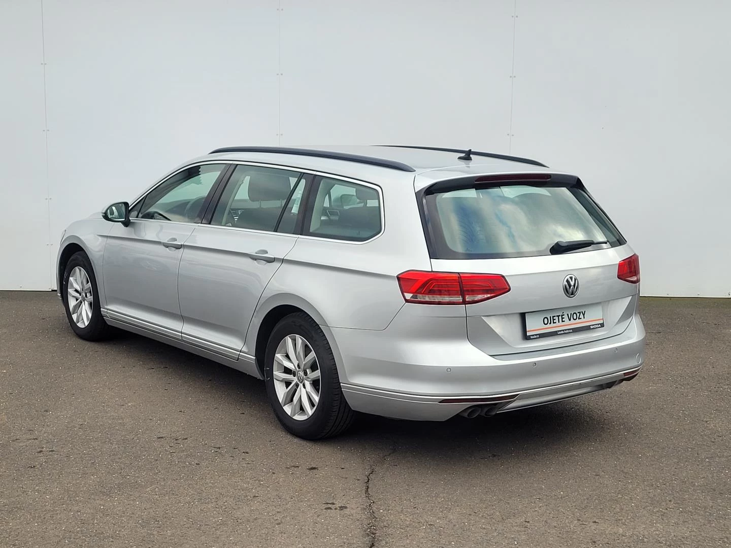 VOLKSWAGEN PASSAT VARIANT Comfortline 2.0 TDI 140 kW automat, DE ...