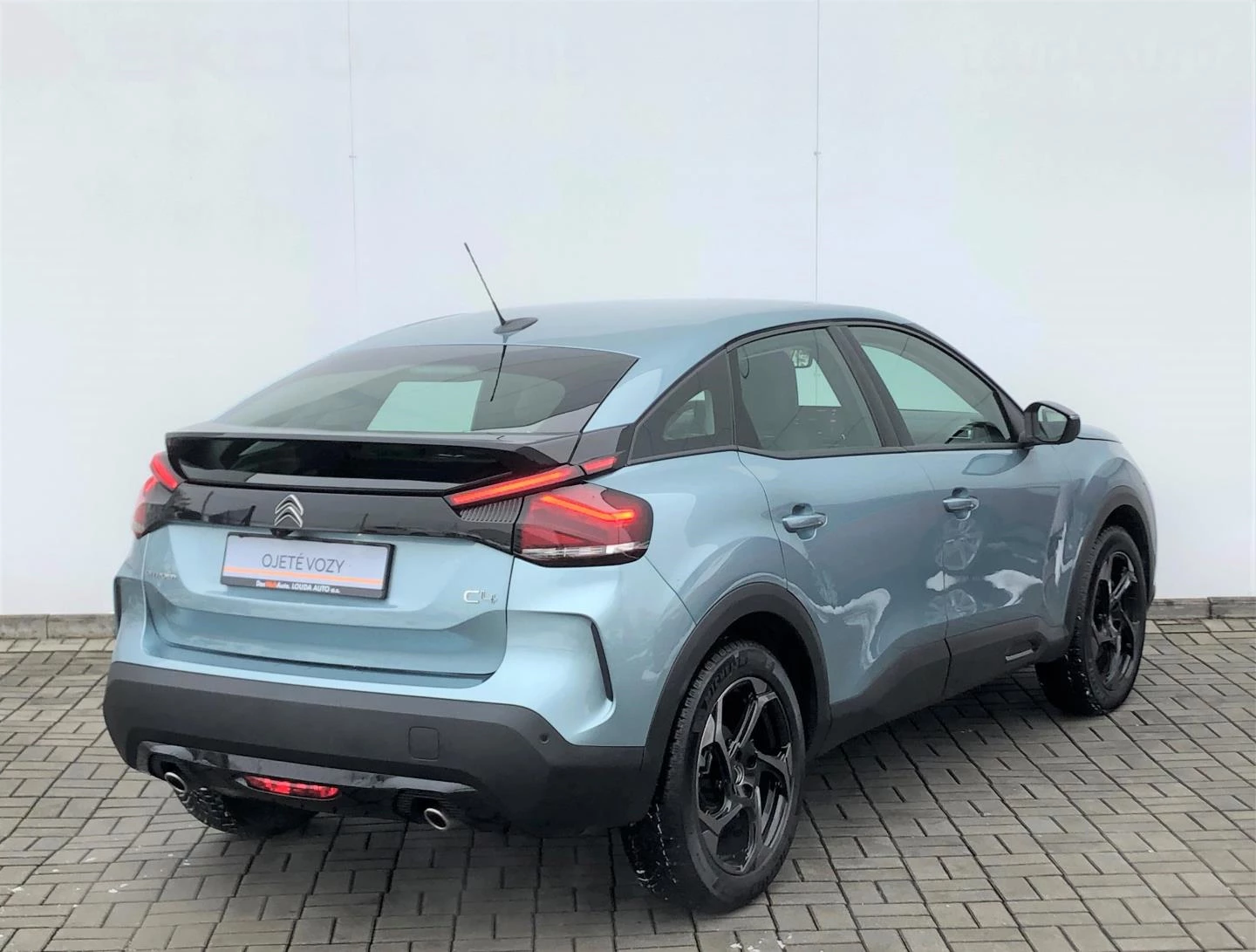 CITROEN C4 Feel Pack 1.2 96 kW manuál, CZ · Louda Auto